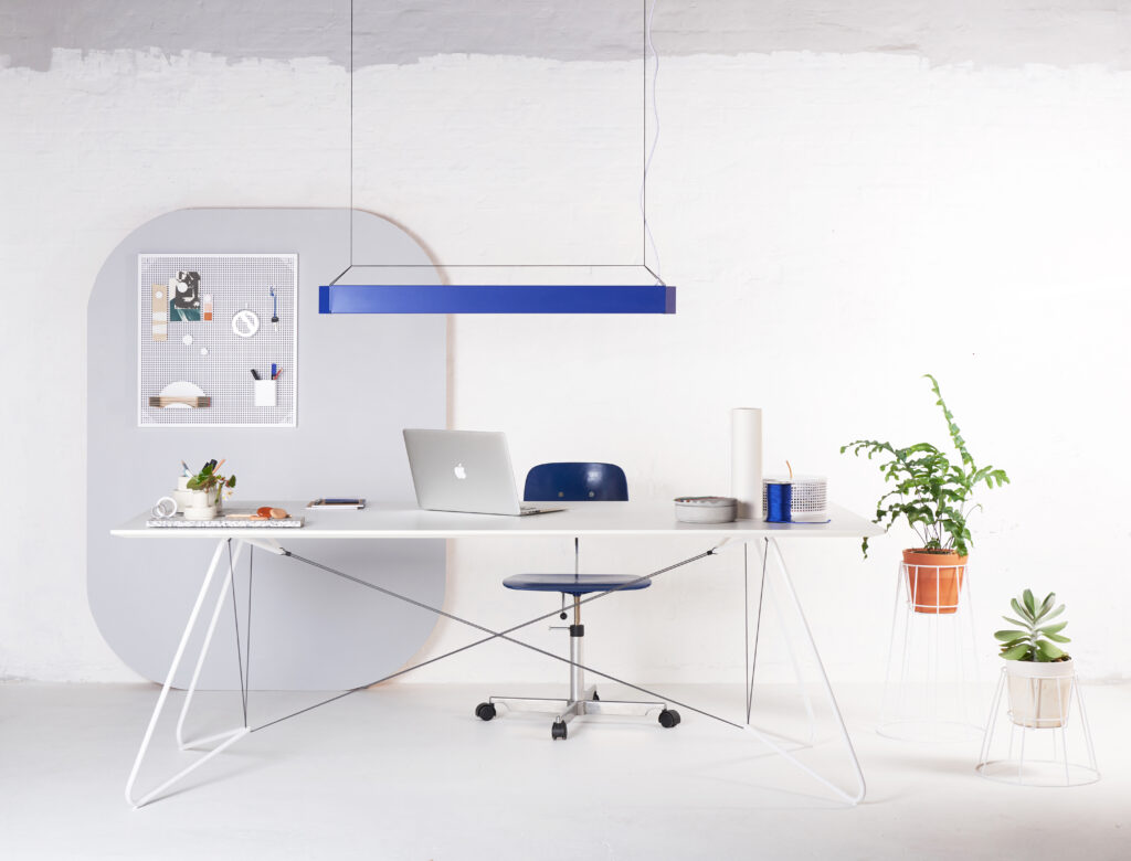 The OAS Table - On A String Table - Danish design | okdesign.biz